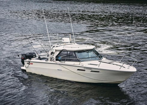 Ucluelet Adventures - '26 Sea Ray In Ucluelet