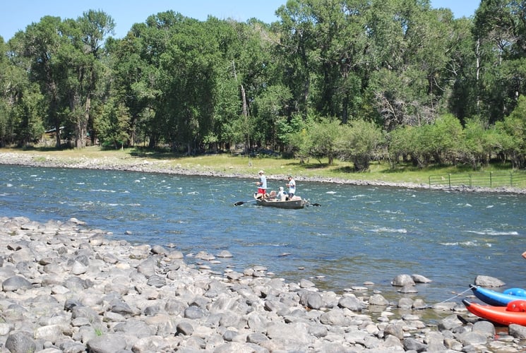 Yellowstone River Float Trips In Emigrant
