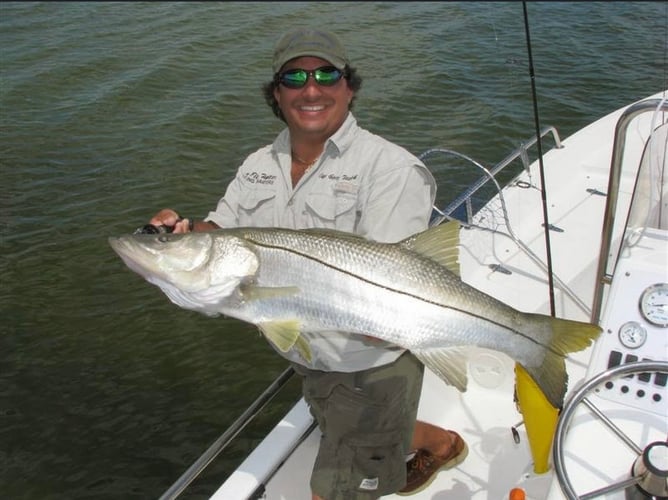 Fish Hunter Fishing Charters in St. Petersburg, Florida: Captain ...