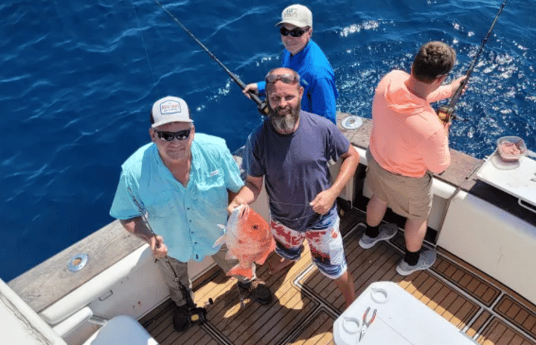 Huntress Sport Fishing with Captain Experiences