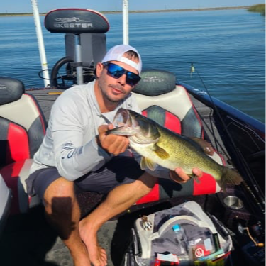 Lake Travis Bass Fishing In Austin