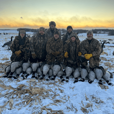 Guided Canada Goose Hunts In Byron
