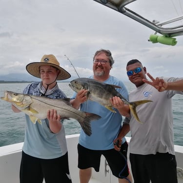 Full Day Inshore In Quepos